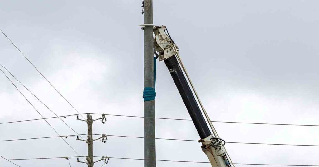 Florida Power & Light bolstering energy grid in Okaloosa County ...